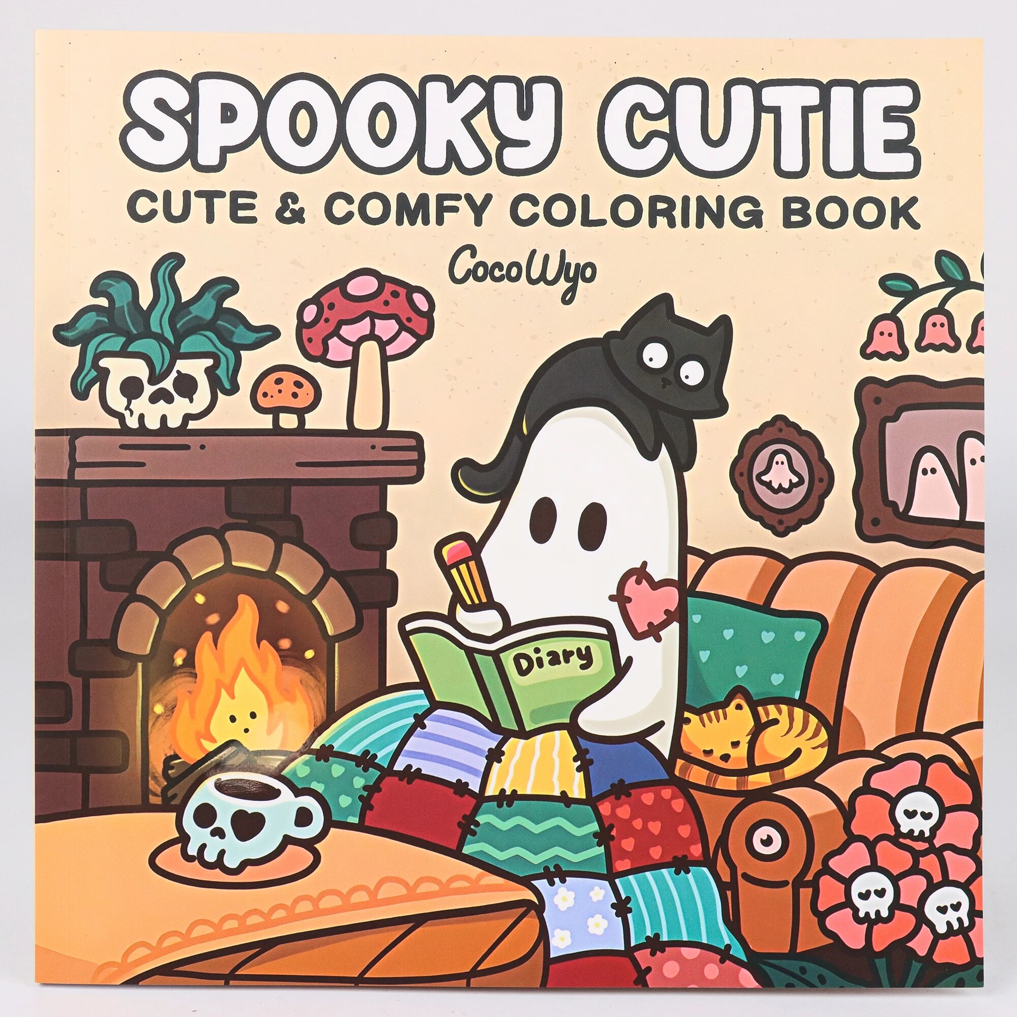 Книга-раскраска Spooky Cutie