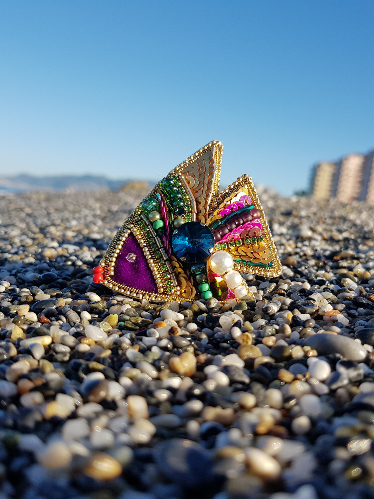 Брошь, стекло, стразы, бисер, кристалл