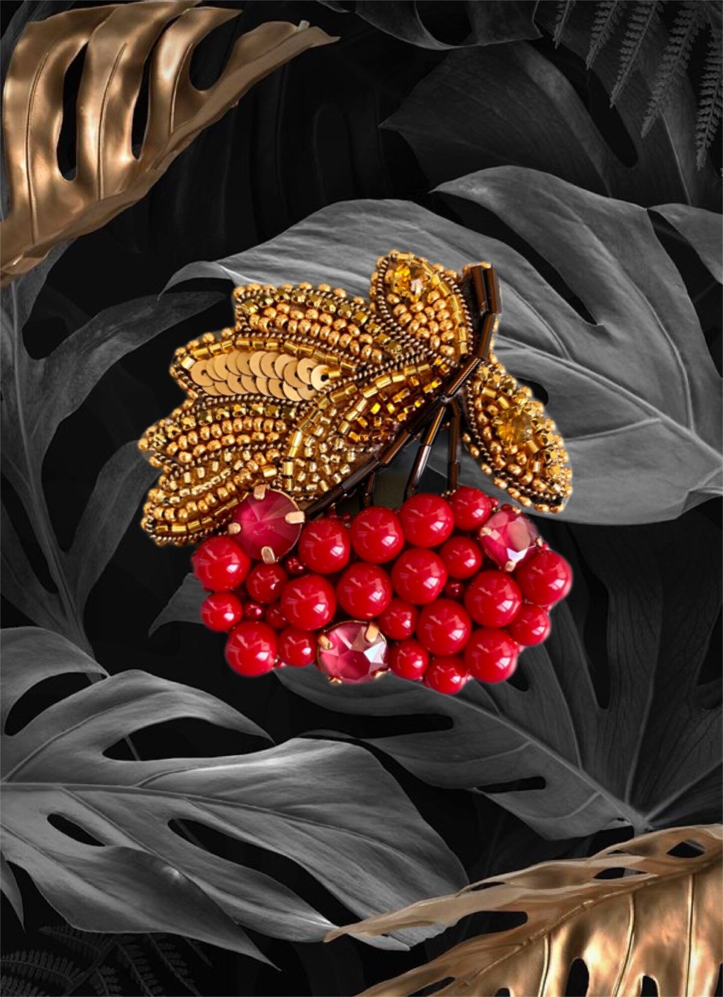 Брошь, стекло, кристалл