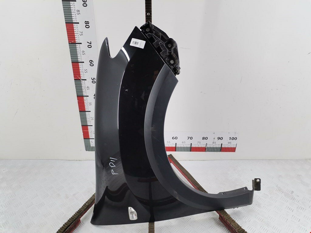 Крыло переднее правое Renault Sandero 2 631007922R арт. 1567946