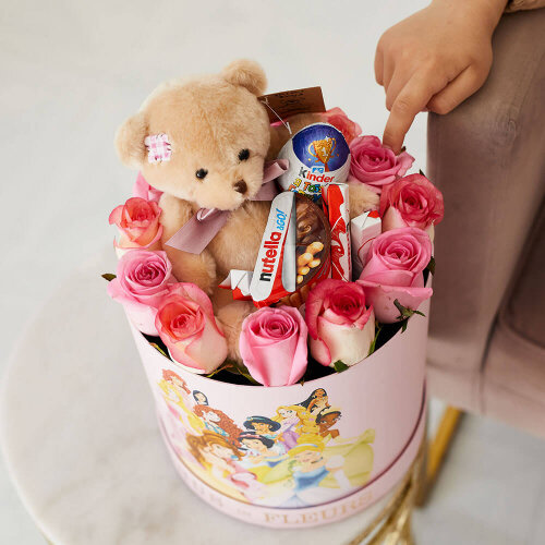 Букет "Детский № 23", роза, 12 штук, Nutella, Kinder сюрприз, шоколад