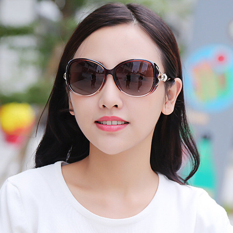 Солнцезащитные очки