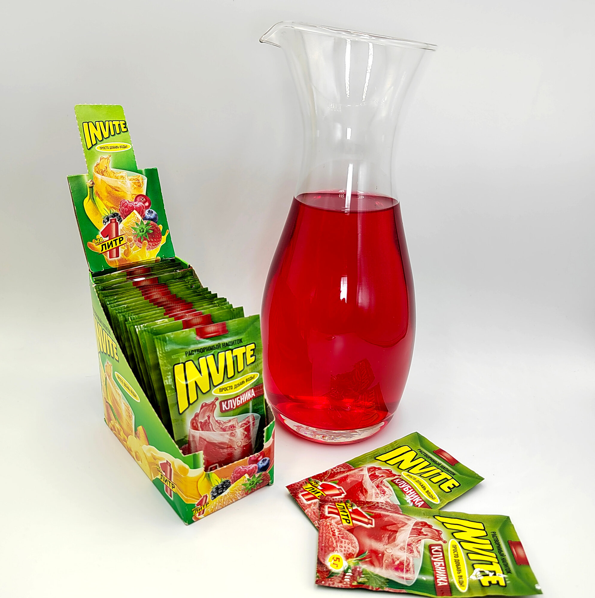 INVITE Растворимый напиток Инвайт клубника (блок 24шт по 5гр) конфеты Канди Клаб. Сухой сок Zuko Зуко, Yupi Юпи (Юппи). Набор в подарок на праздник, день рождения, лимонад с собой на природу, в поход