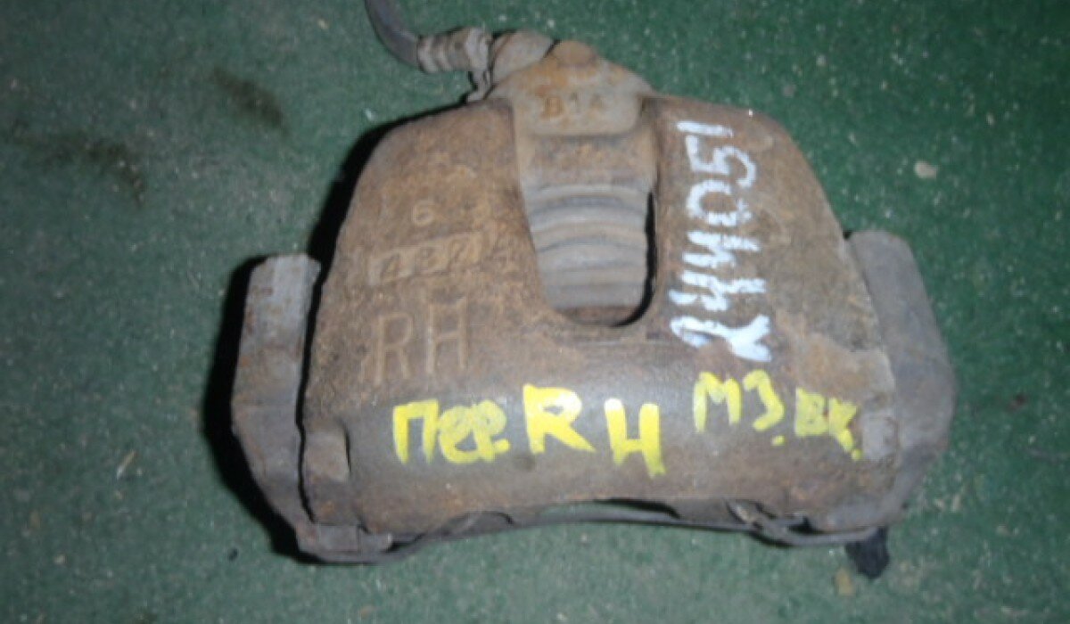 Суппорт передний 3 (BK) Mazda BPYK3361XA