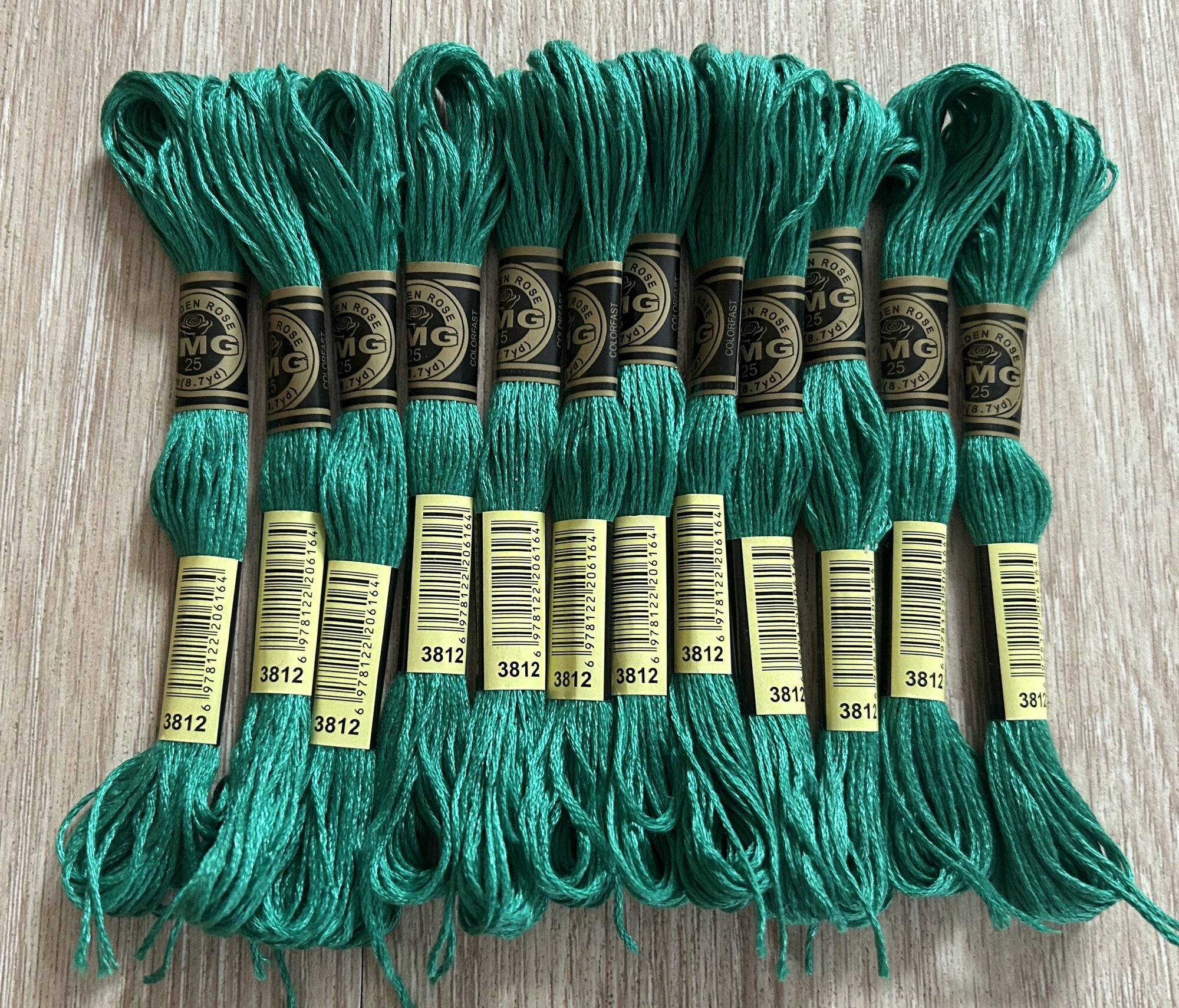 Нитки для вышивания JMC мулине (150-3866) 100% полиэфир 12 штук x 8 м