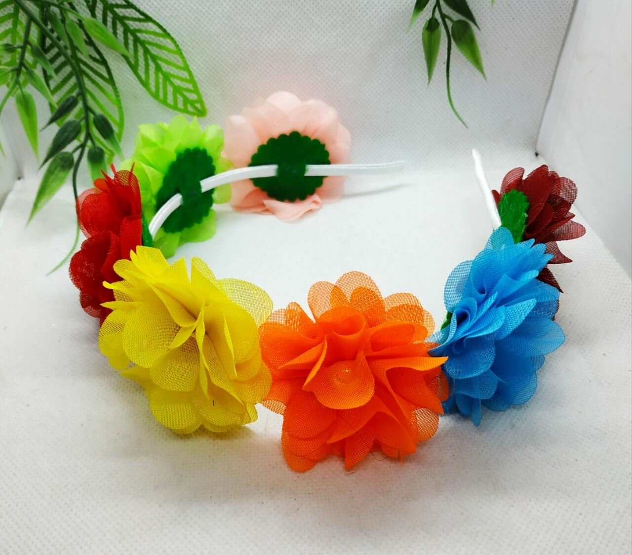 Ободок с шифоновыми цветами 2.