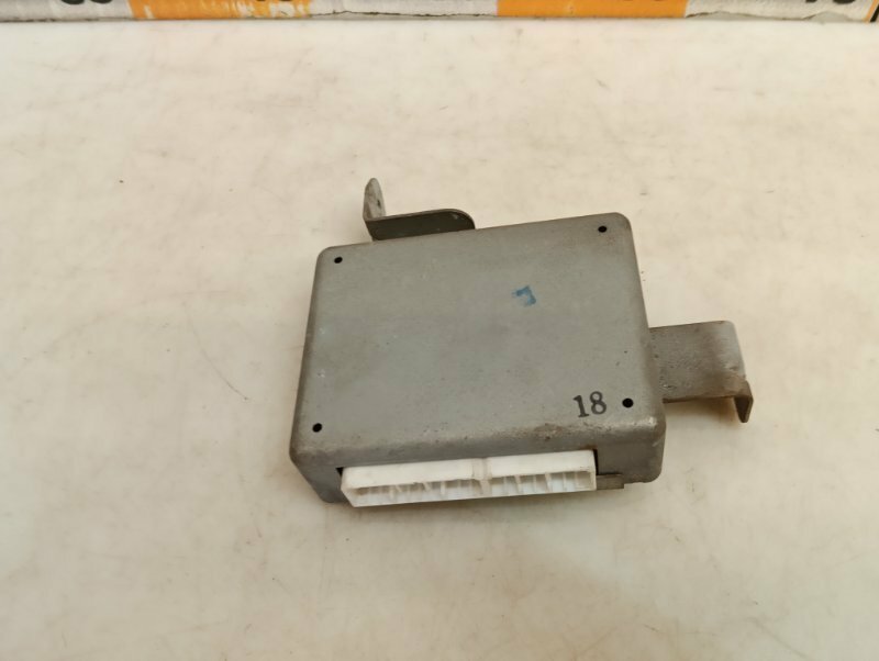 Б/У Управления ABS, АБС Блок электронный Mazda Xedos 6 1994 CA 379298 MAZDA арт. C02167650