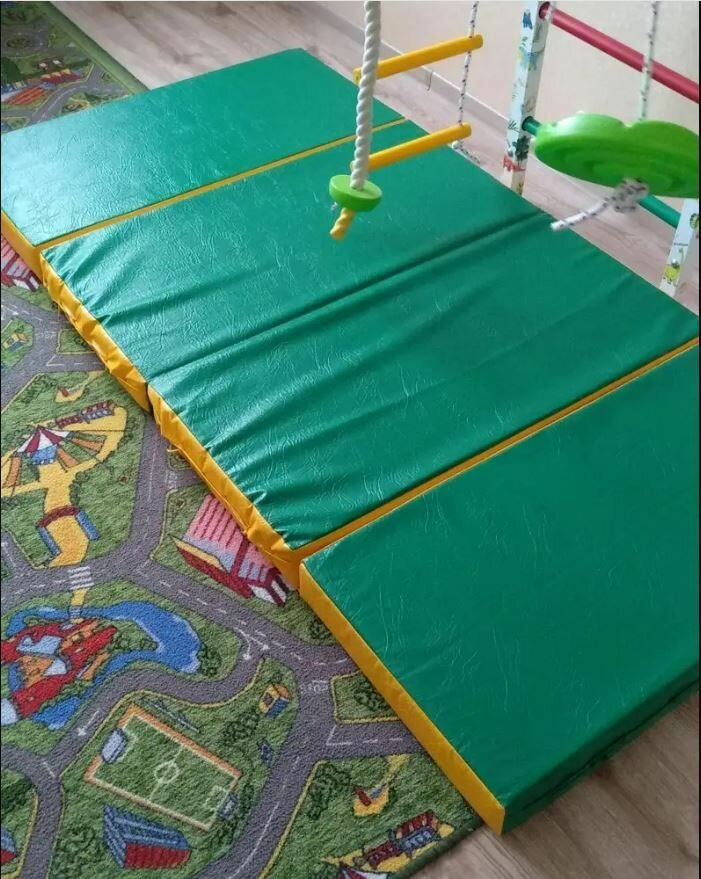 Мат гимнастический 100х200х9 зеленый