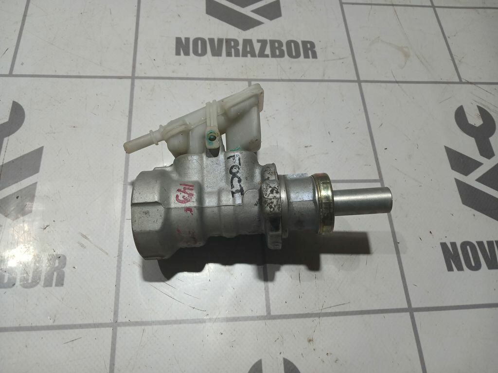 Цилиндр тормозной главный Ford Focus 1 1998-2004