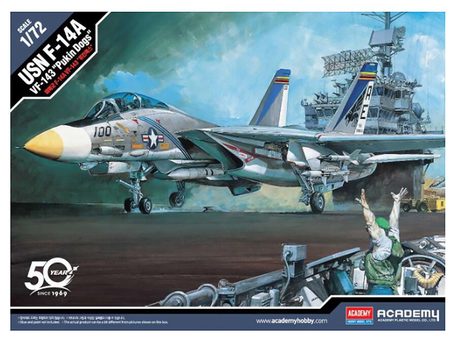 12563 Academy Американский палубный истребитель F-14A VF-143 "Pukin Dogs" (1:72)