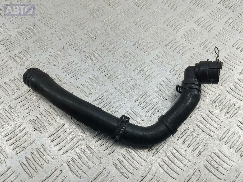 Патрубок отопителя (печки) Volkswagen Passat B6