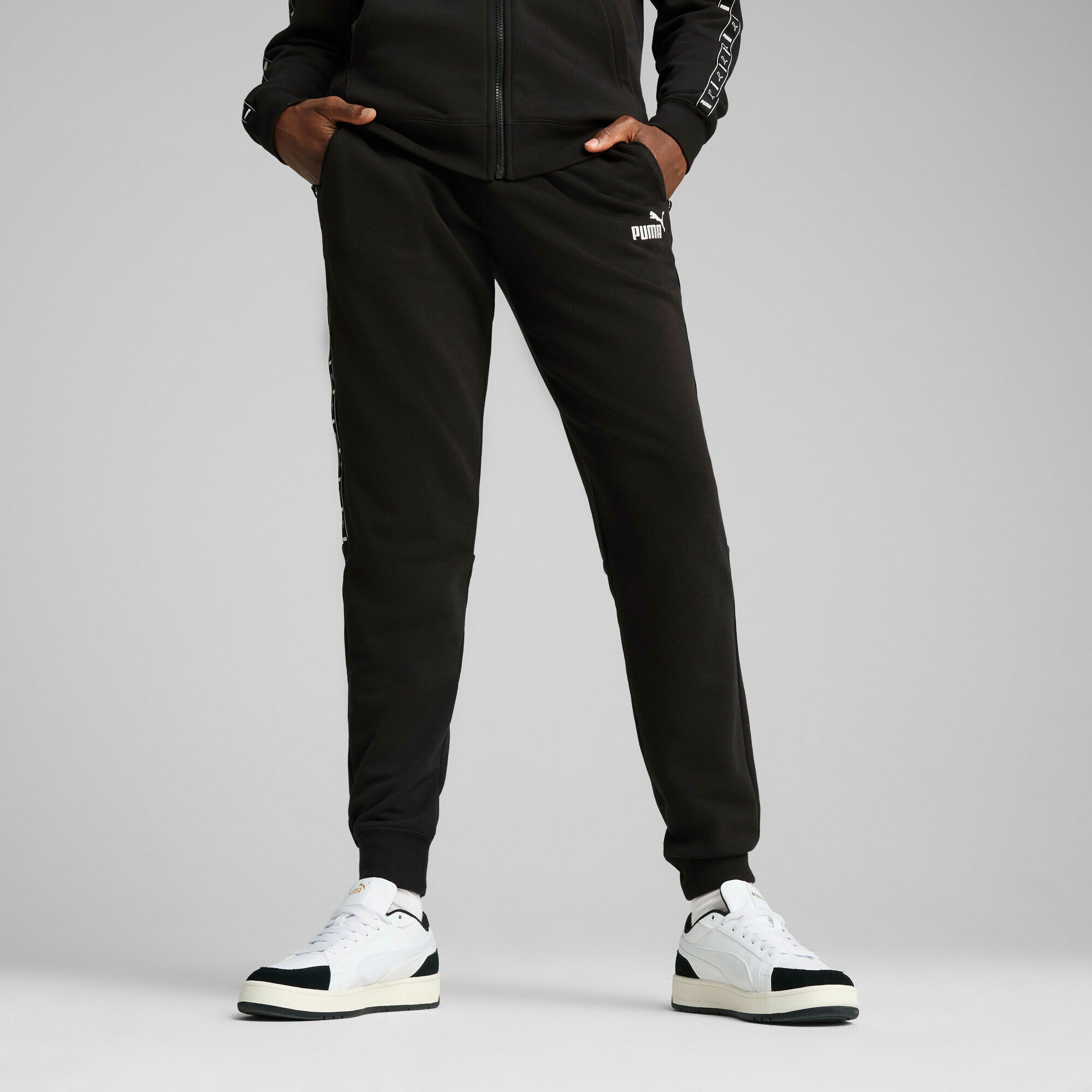 Брюки ESS TAPE Sweatpants