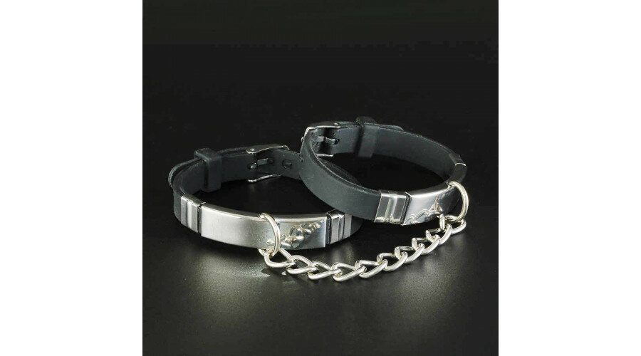 Черные силиконовые наручники с серебристой цепочкой