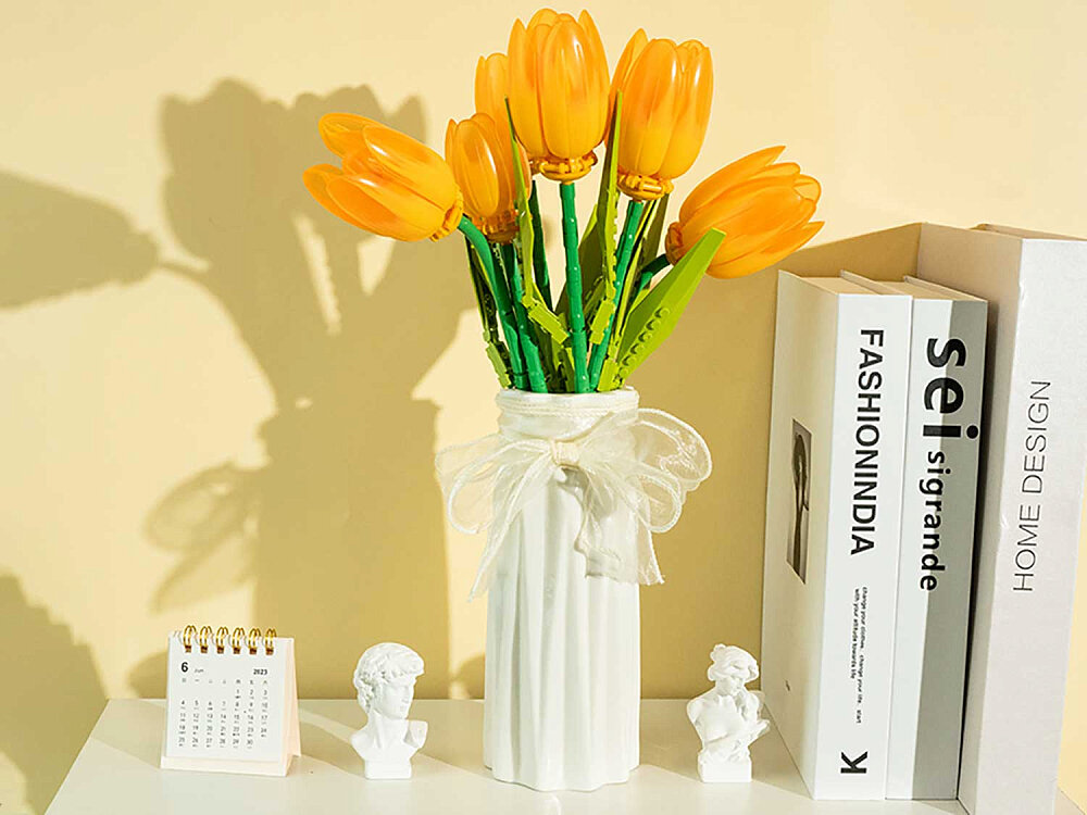 Конструктор JAKI JK29311 Конструктор Букет жёлтых тюльпанов