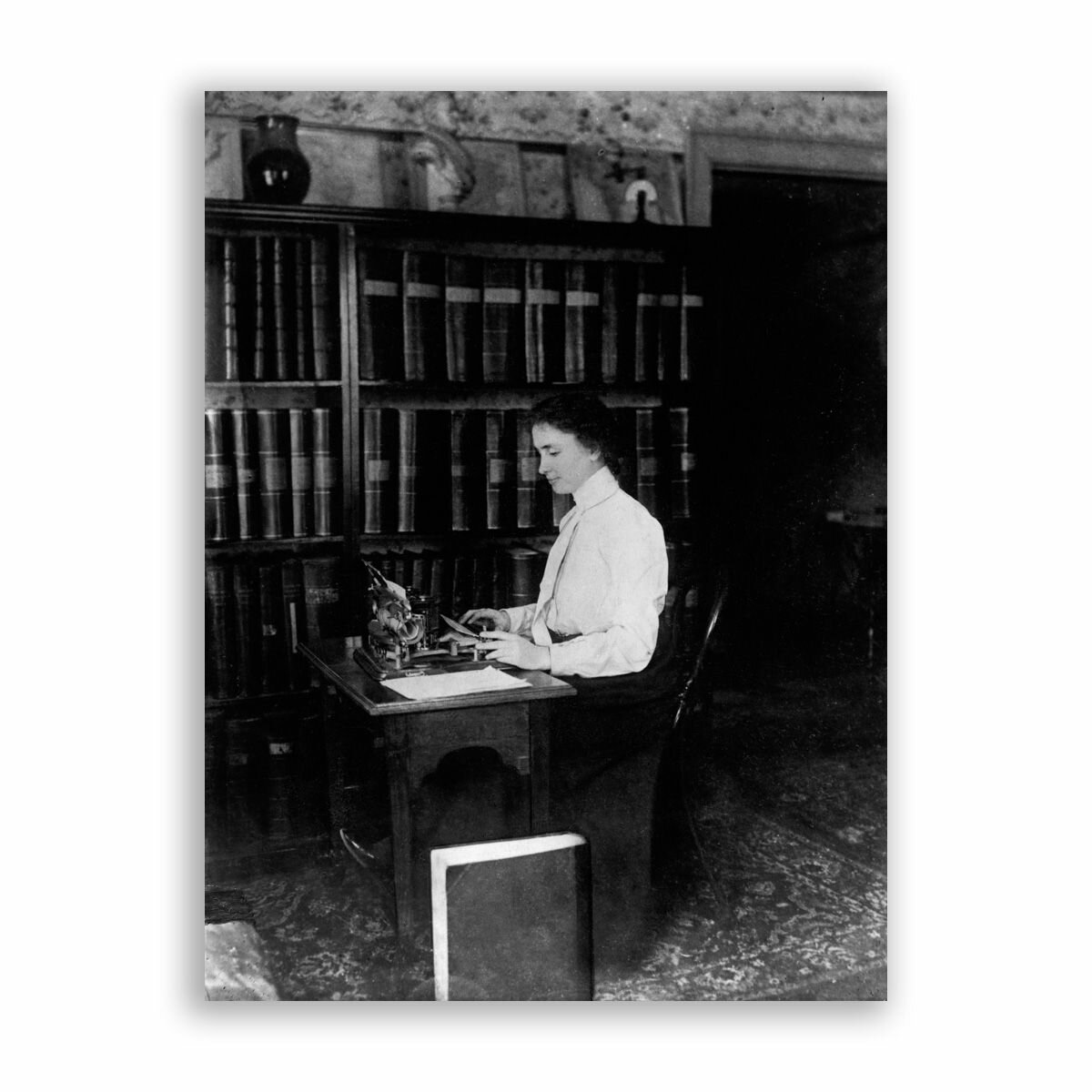 Постер, плакат на бумаге / Хелен Адамс Келлер / Размер 30 x 40 см