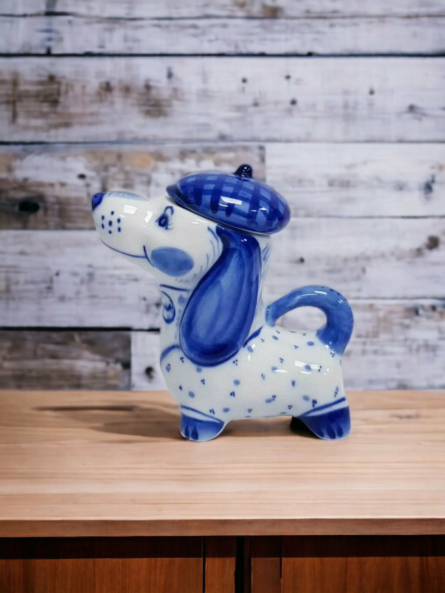 Чайник сувенирный "Такса мальчик" 11х5х11 см гжель фарфор ручная работа сделано в России