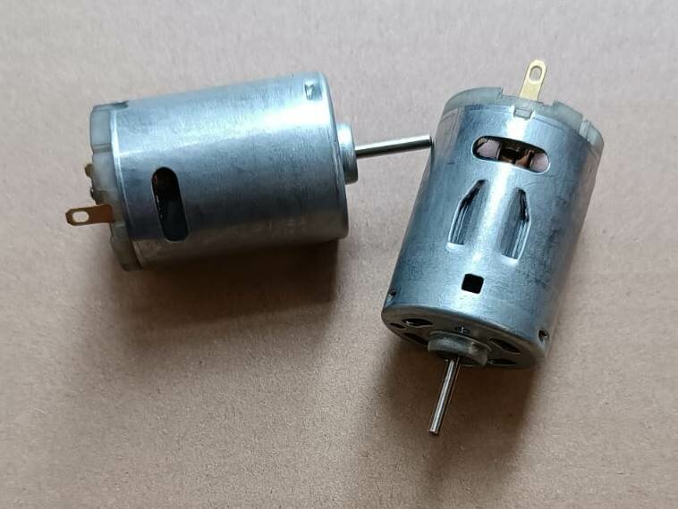 Коллекторный электродвигатель пост. тока R380-09320. 24,0 В (диапазон 9,0 – 30,0 В), 4200 об/мин, 2,4 Вт