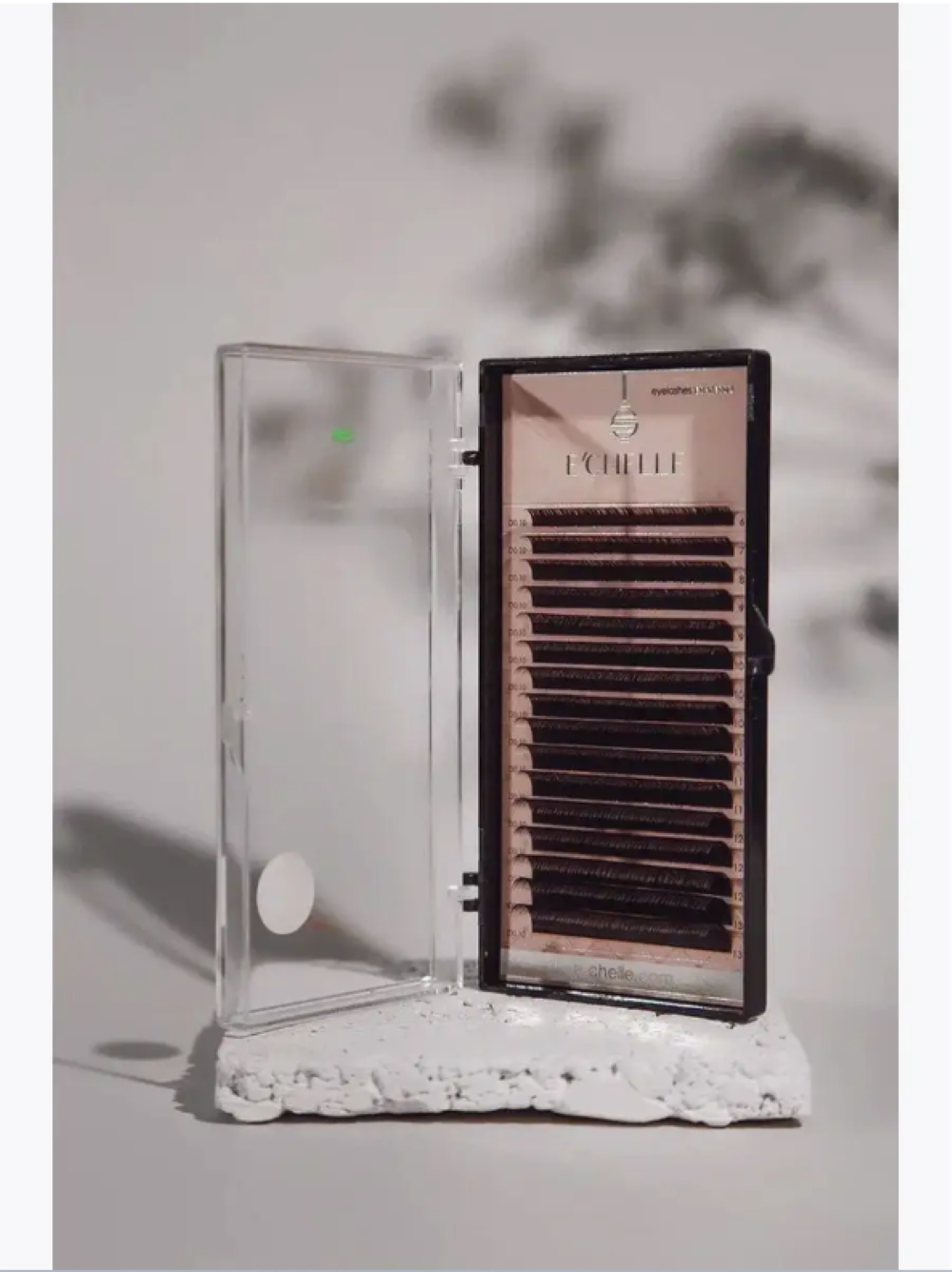 Ресницы черные E'CHELLE BLACK D 0.10 9 mm одна длина (16 линий)