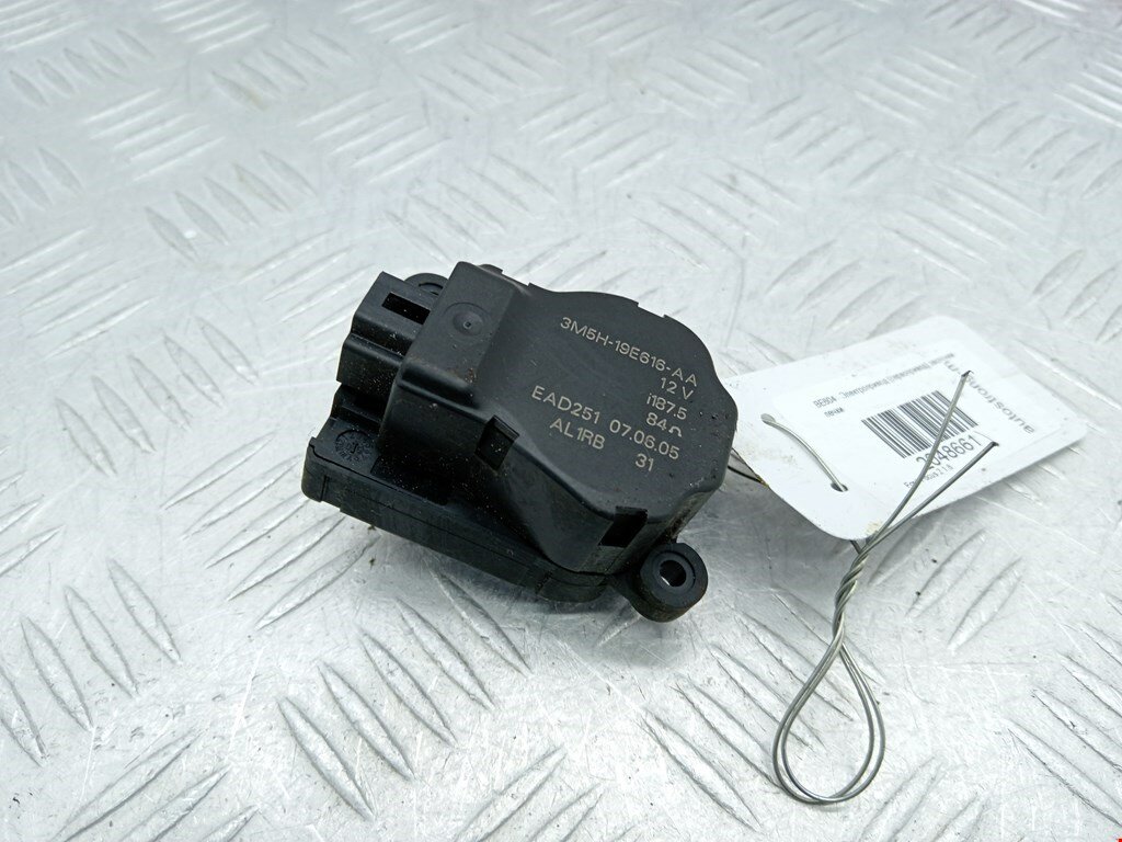 Сервопривод (электропривод моторчик привода) заслонки печки Ford Focus 2 1786200 арт. 2048661