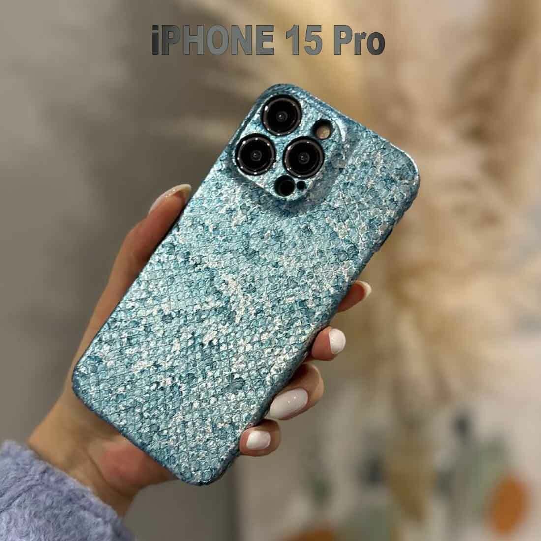 Чехол для IPhone 15 Pro из голубой кожи змеи