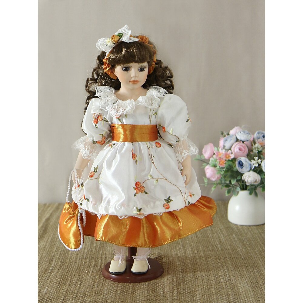 Polly Dolls YF-161064 Кукла фарфоровая 16- на подставке polly dolls