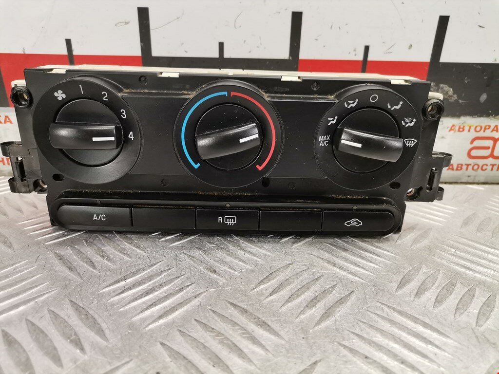 Блок управления печки (климат-контроля) Ford Edge 1 8T4Z19980C арт. 872223