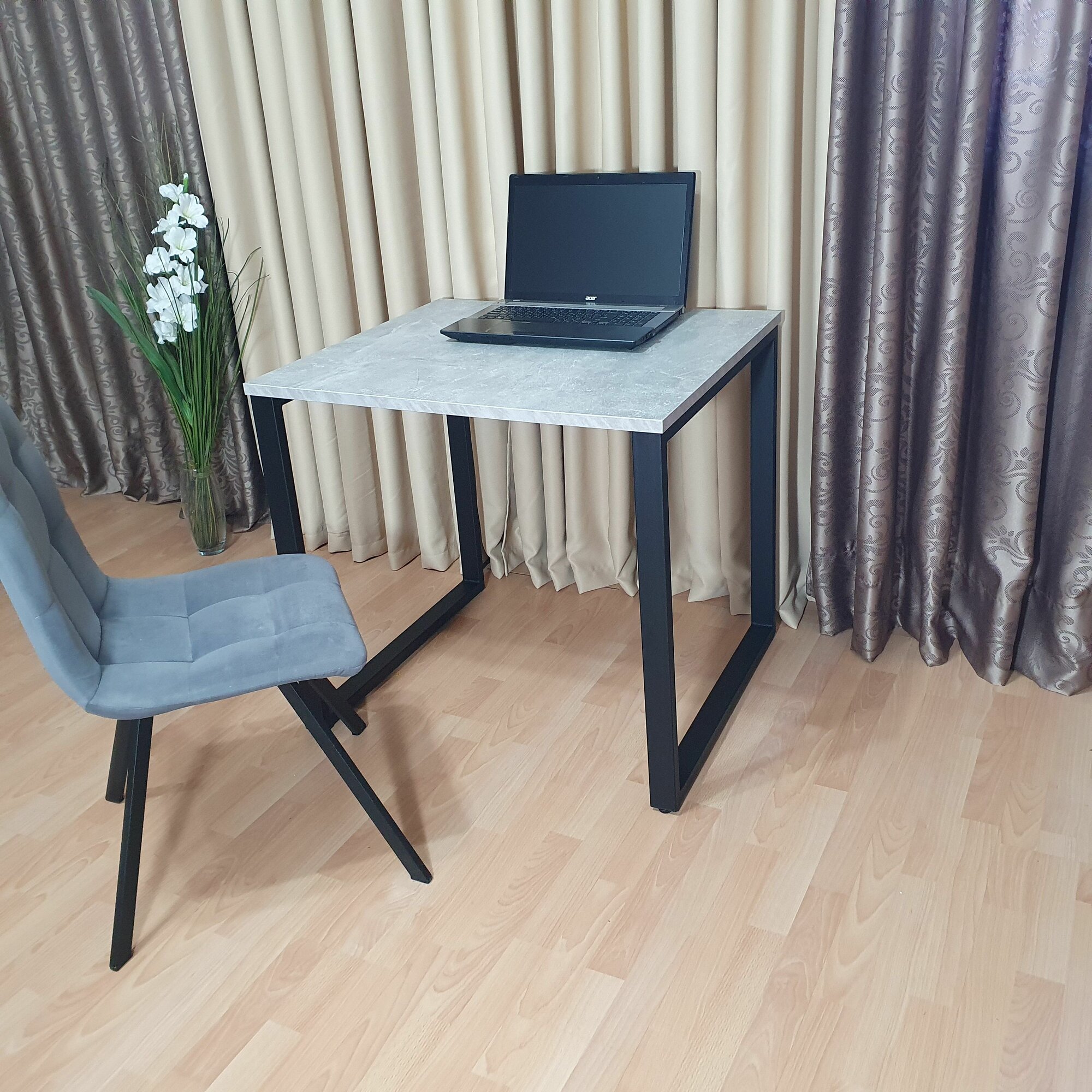 Письменный стол лофт 80*70*75 см. Бетон светлый. Черные ножки