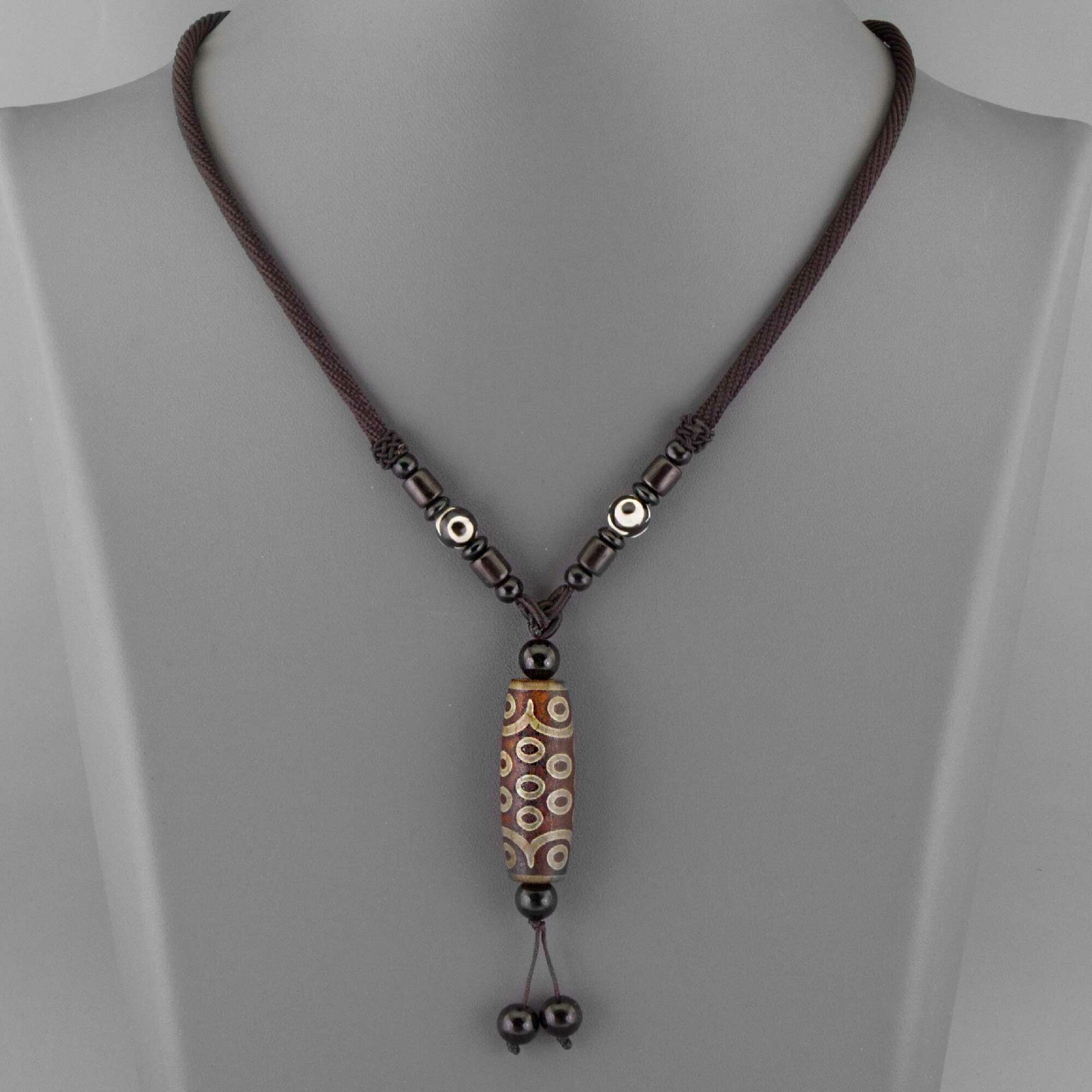 Колье, агат