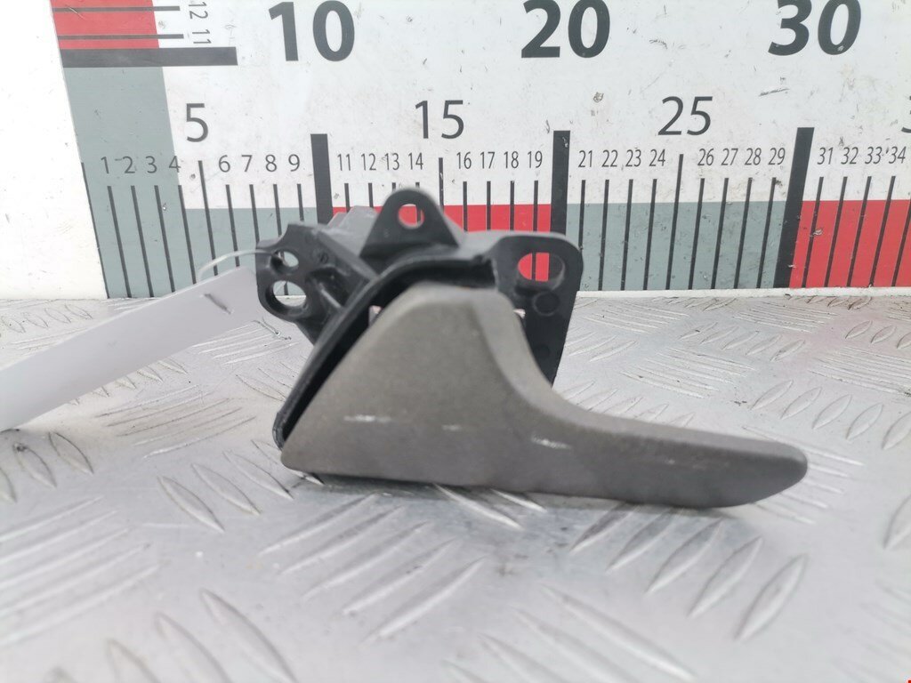 Ручка двери внутренняя передняя левая Mercedes Sprinter 2 (W906) A9067600161 арт. 2128068