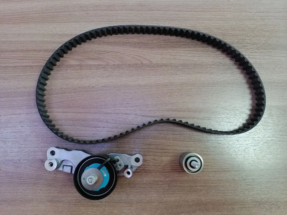 Комплект ремня ГРМ (ремень ГРМ + ролики) (D4G15B) Chery Tiggo 2 J69 Чери Тигго 2 ДЖИ69