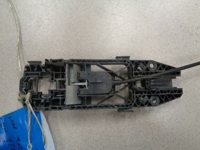 Кронштейн ручки от Volkswagen Golf 6 2008-2013