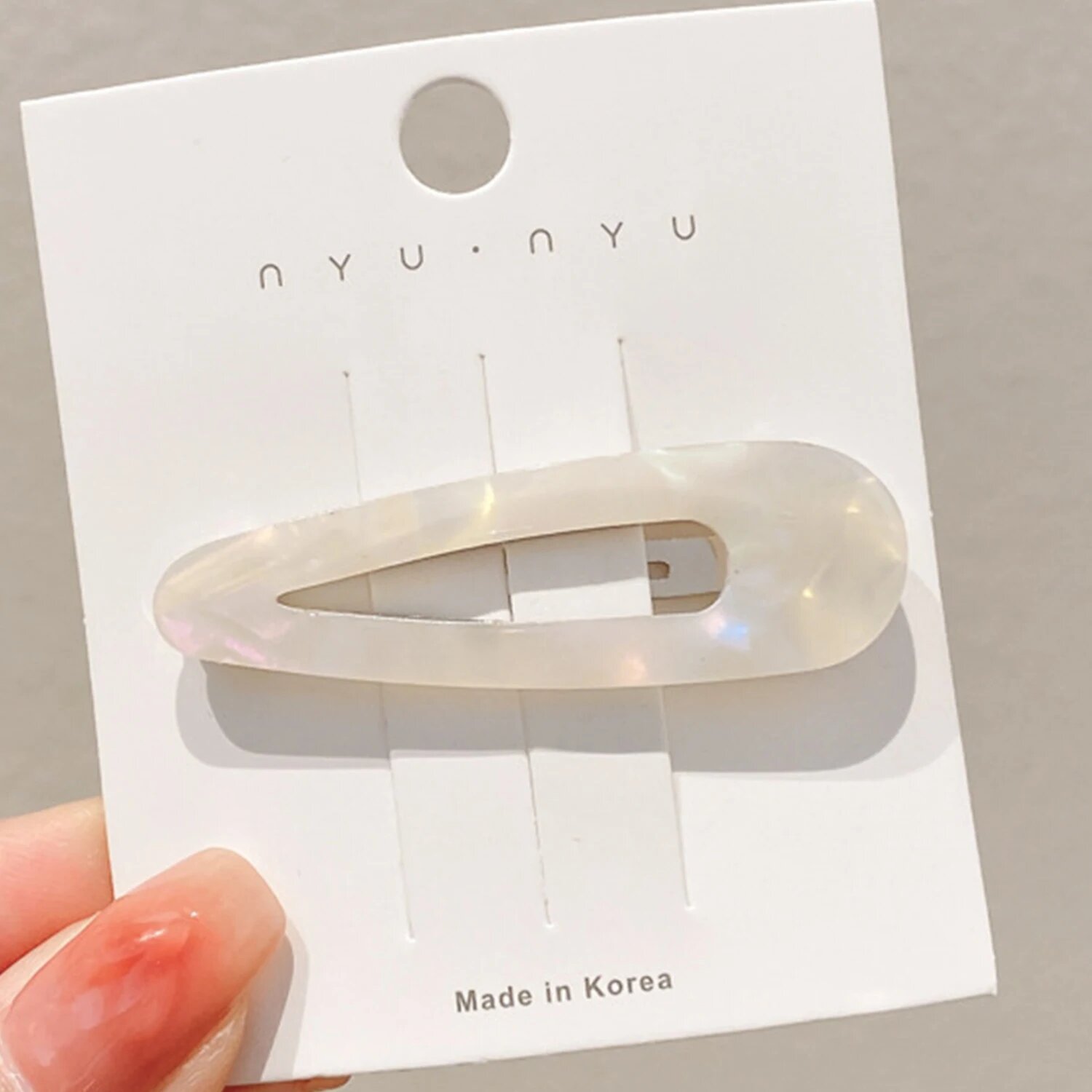 Белая заколка для волос NYUNYU, акриловая