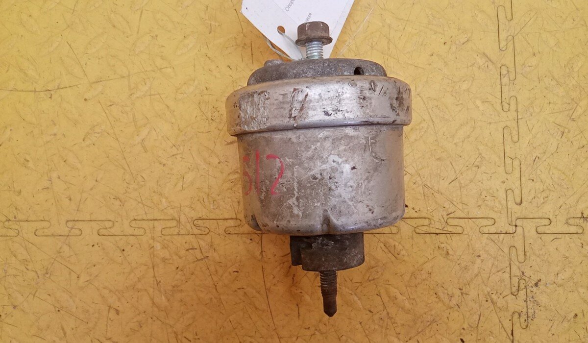 Опора двигателя Vectra B Opel 90497967