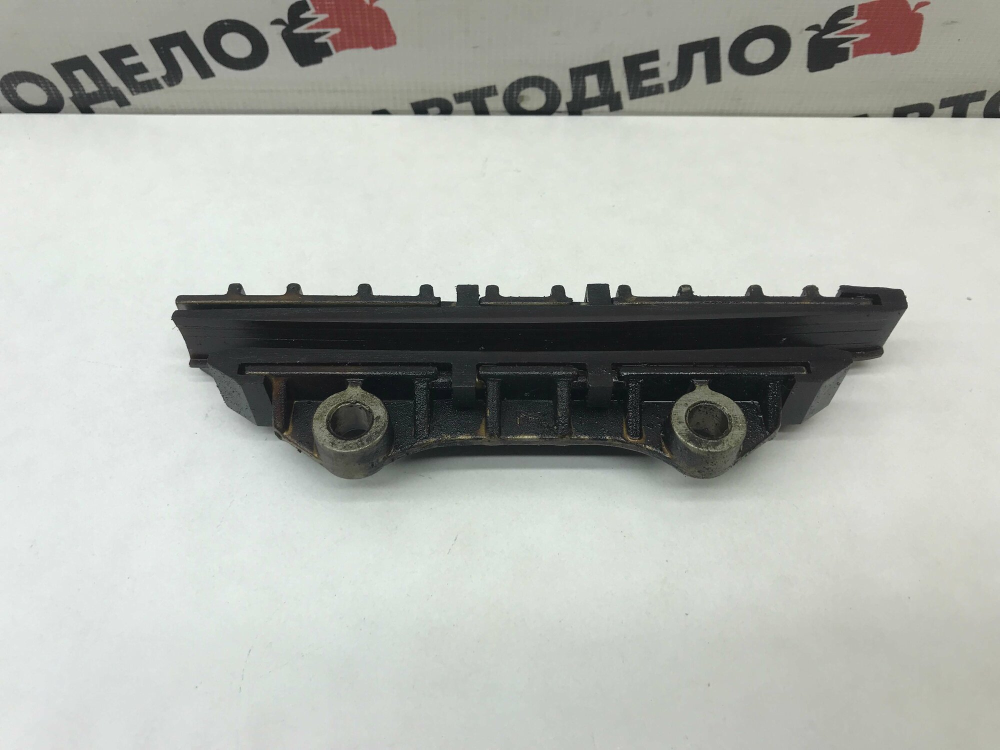 Башмак натяжителя Nissan Maxima A33 2000 г.в