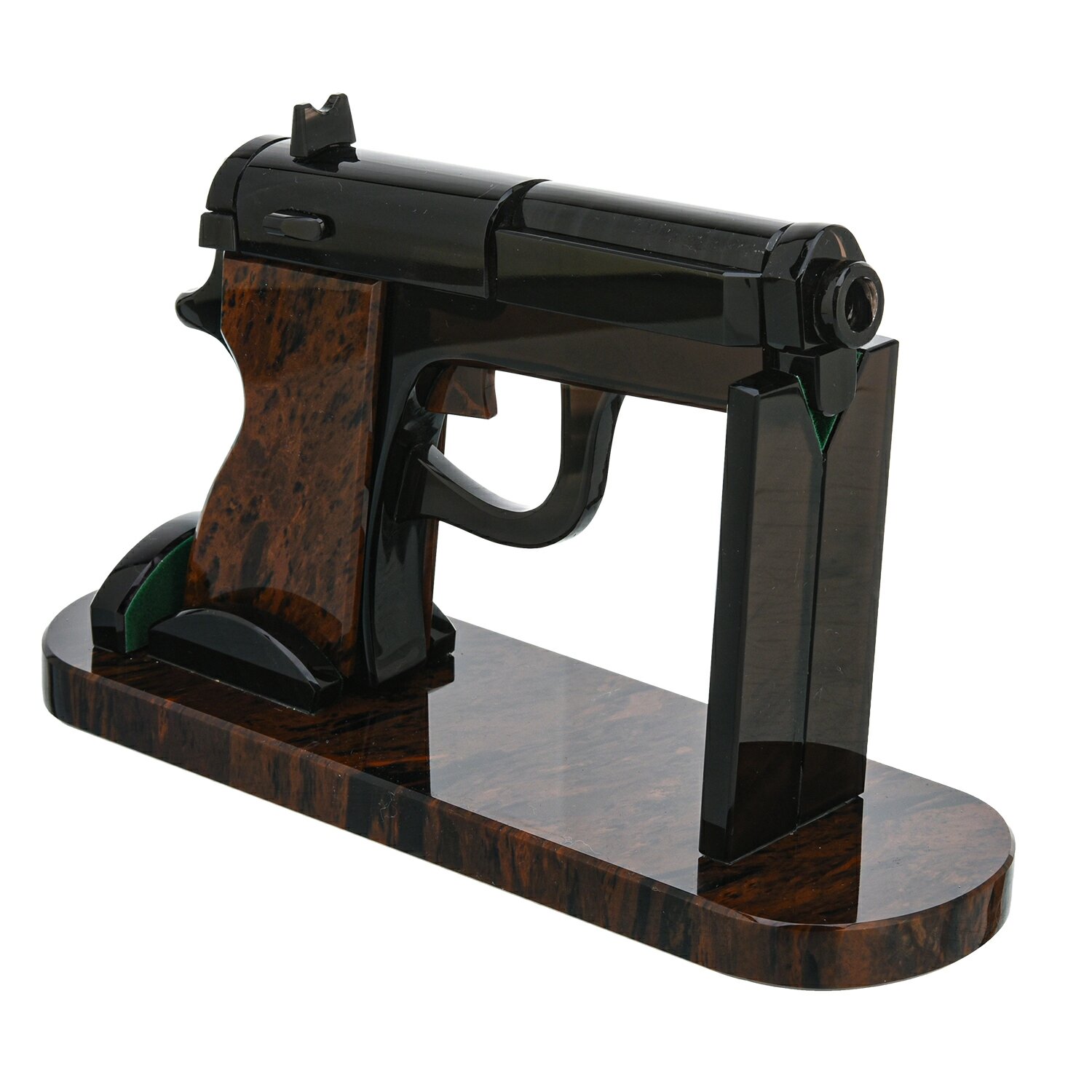 Скульптура из камня "Пистолет"