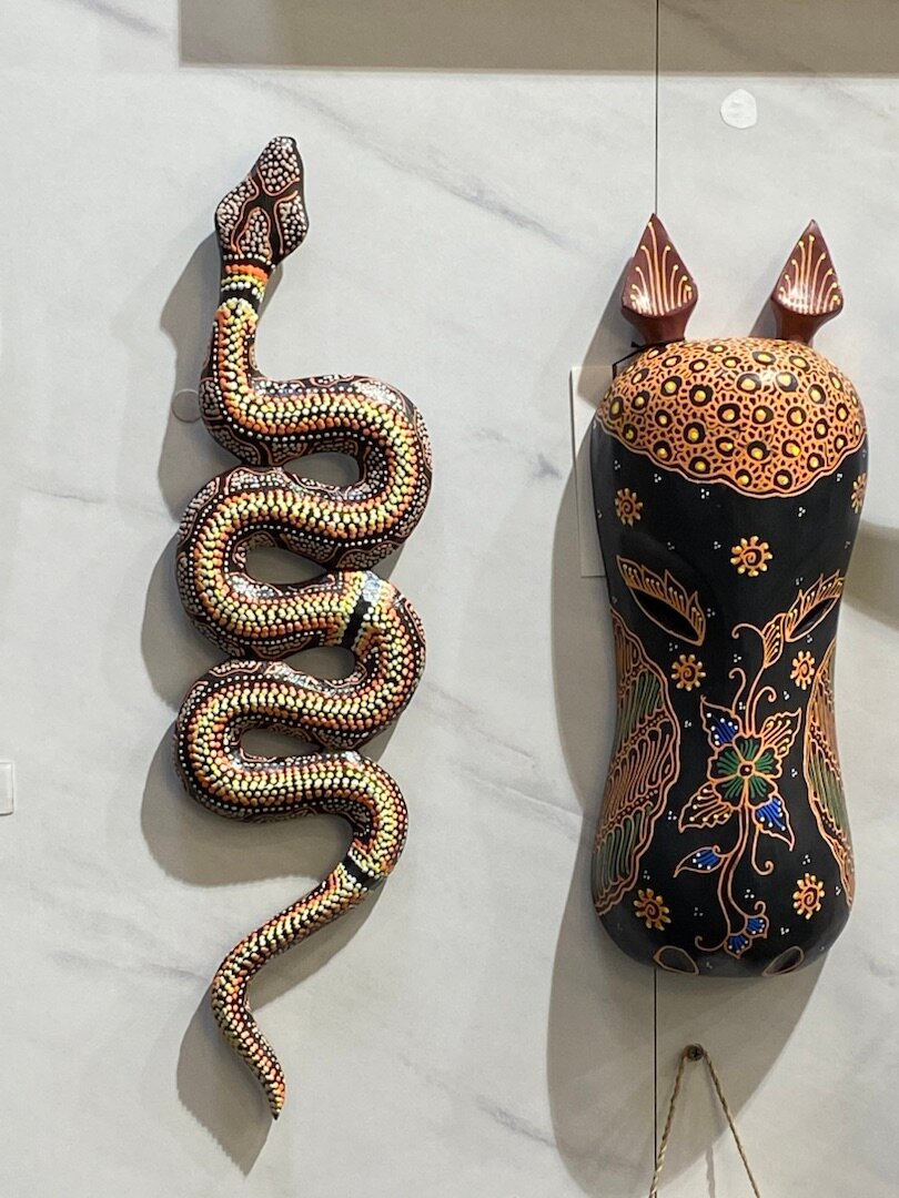 Декор настенный Змея Casaentera CE12-10464389 черный 130х20х500h