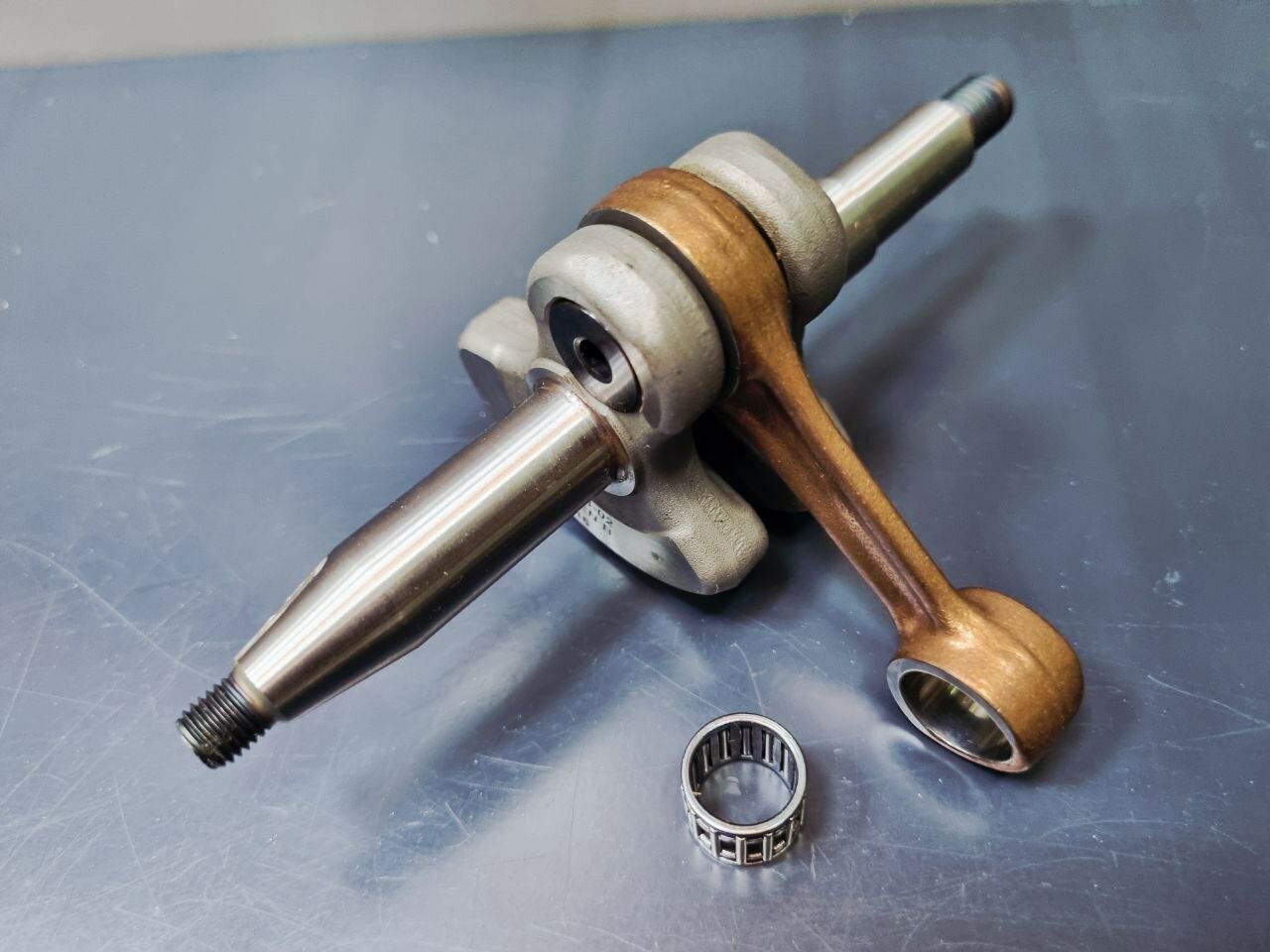 Коленчатый вал Husqvarna, для бензопилы Husqvarna 254, оригинал, арт. 5061823-71