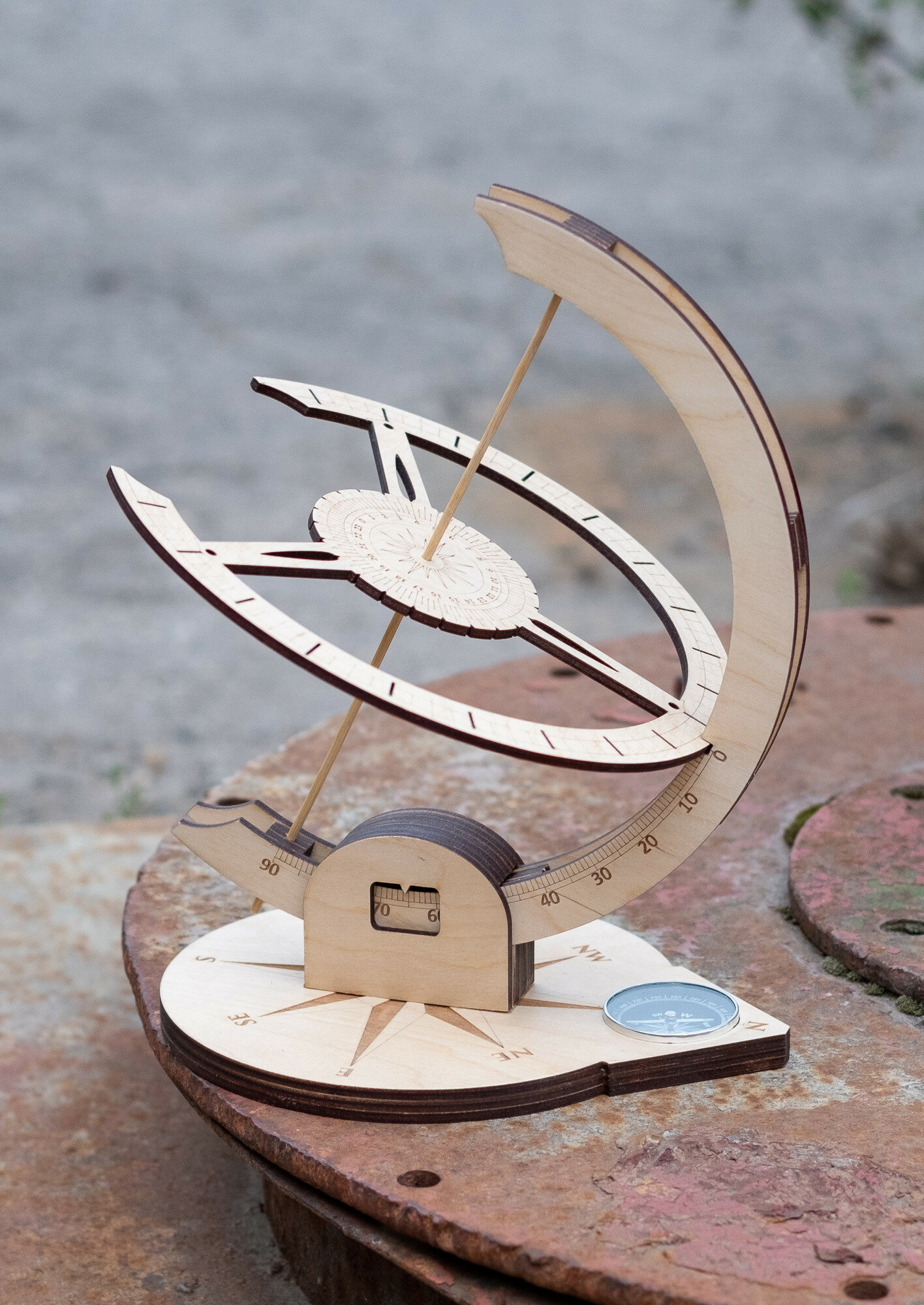 Солнечные часы LjM, деревянные, бежевые, 31 см х 15 см, 400г