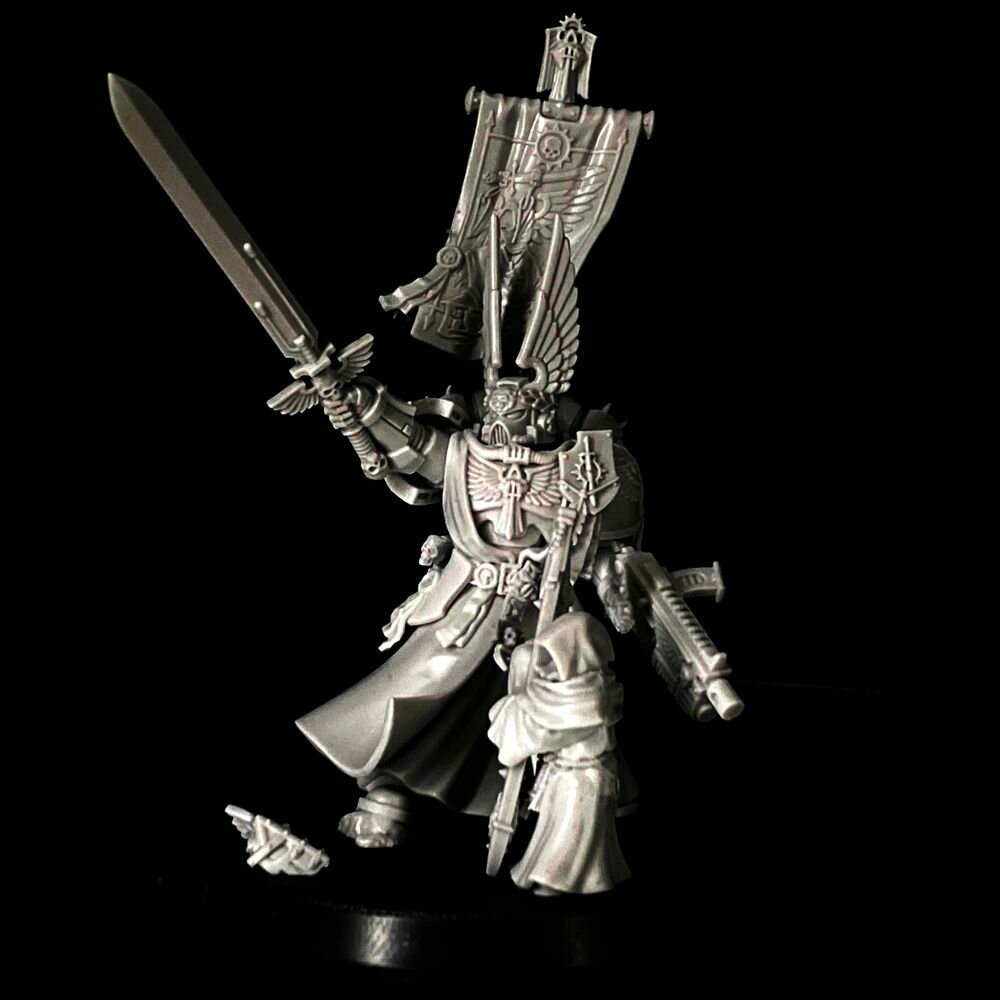 Azrael, Supreme Grand Master миниатюра по вселенной warhammer 40000