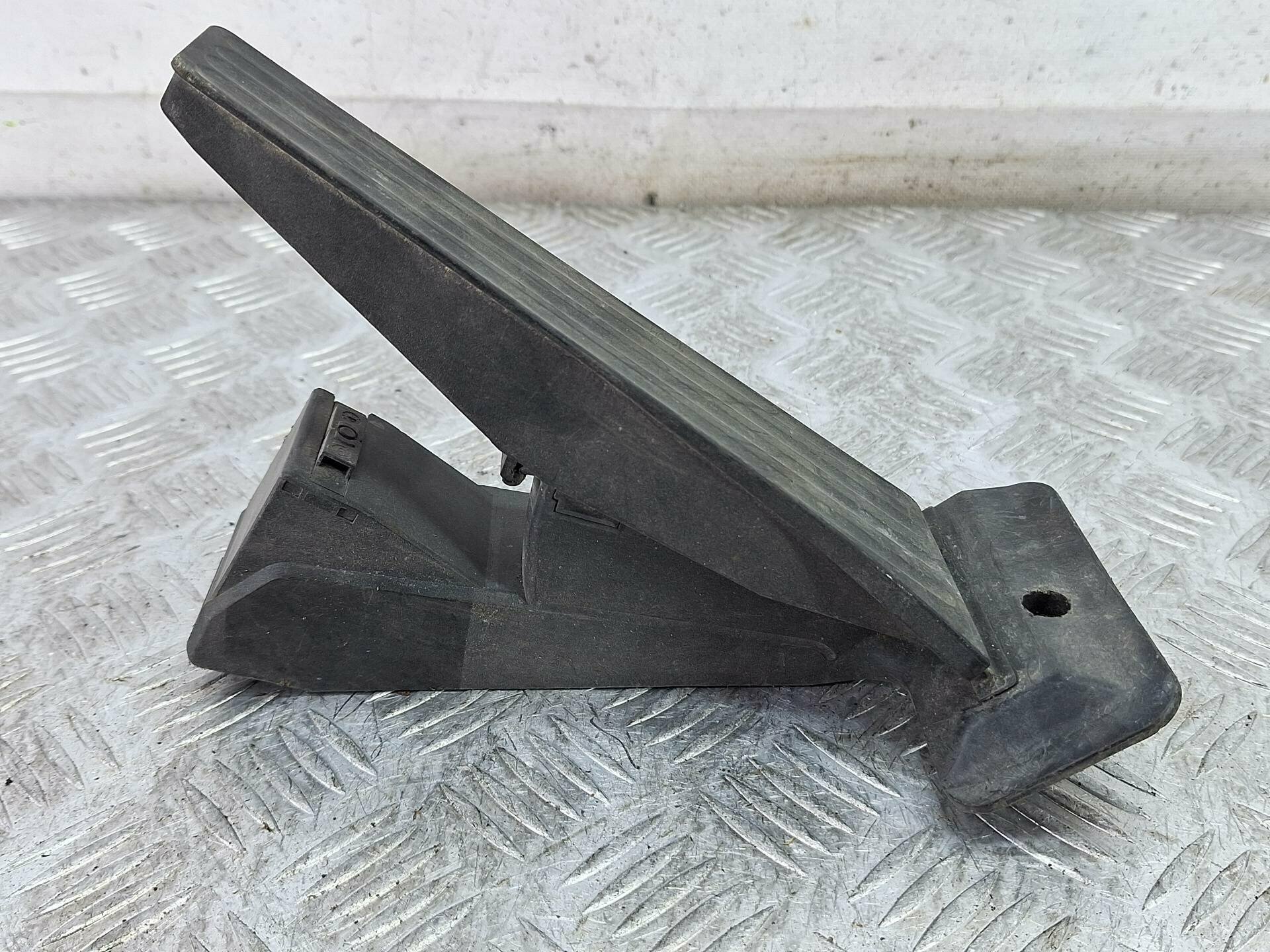 Педаль газа BMW X5 E70 (2006 - 2010) 25916010