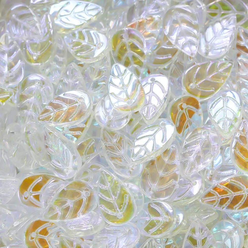 Бусины для рукоделия "Листочки" 11x17.5мм стекло, белый цвет, 30 штук