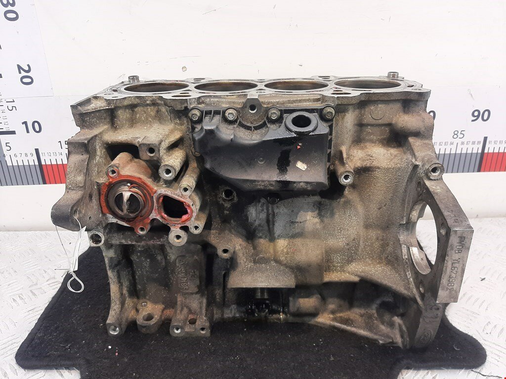 Блок двигателя (блок цилиндров) Ford Focus 1 98MM6015CE арт. 2043914