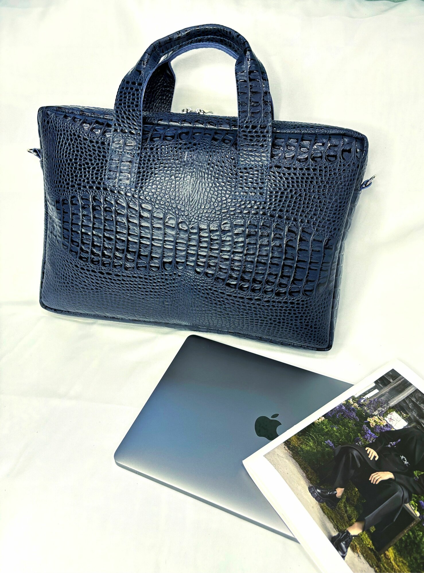 Кожаная Сумка для ноутбука 17 и 17,3 и документов а4