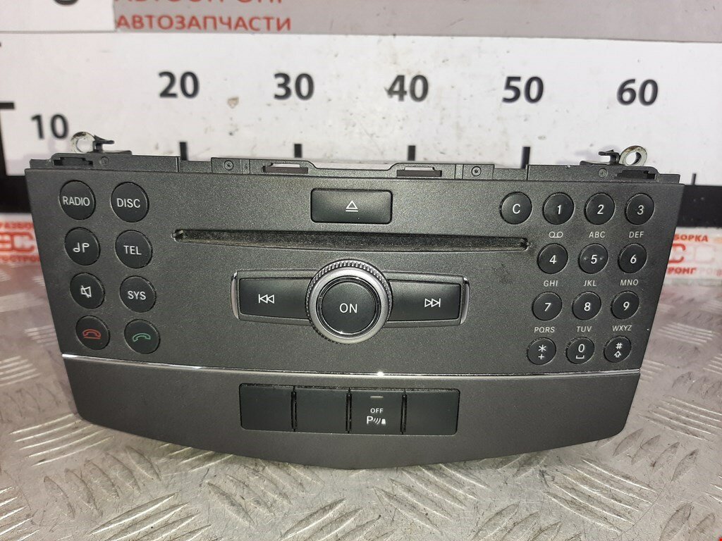 Магнитола Mercedes C-Class (W204) A2049008205 арт. 893886
