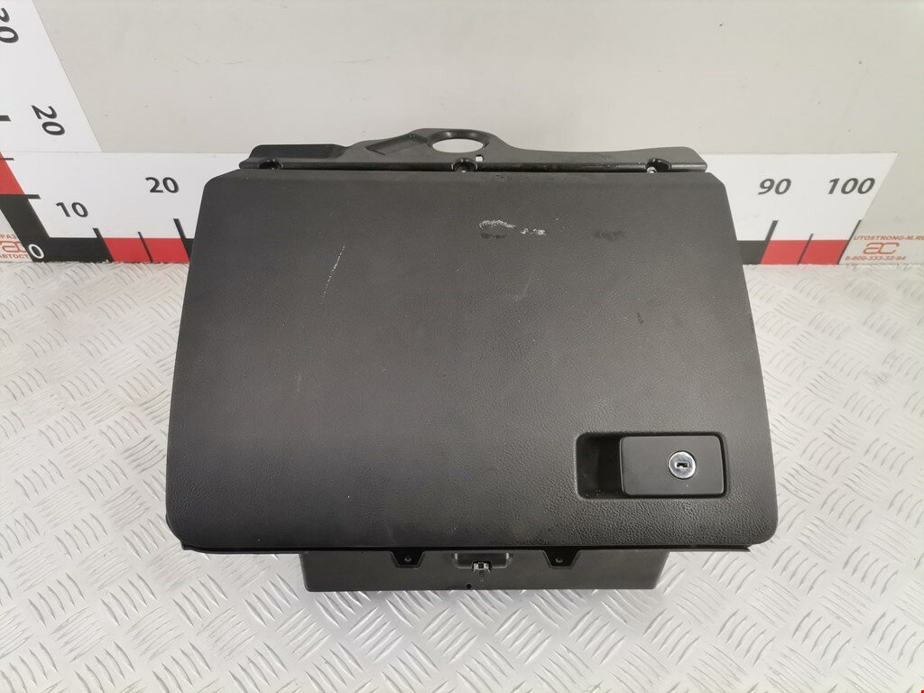 Бардачок (вещевой ящик) Volkswagen Passat 6 3C1857114E арт. 1026513