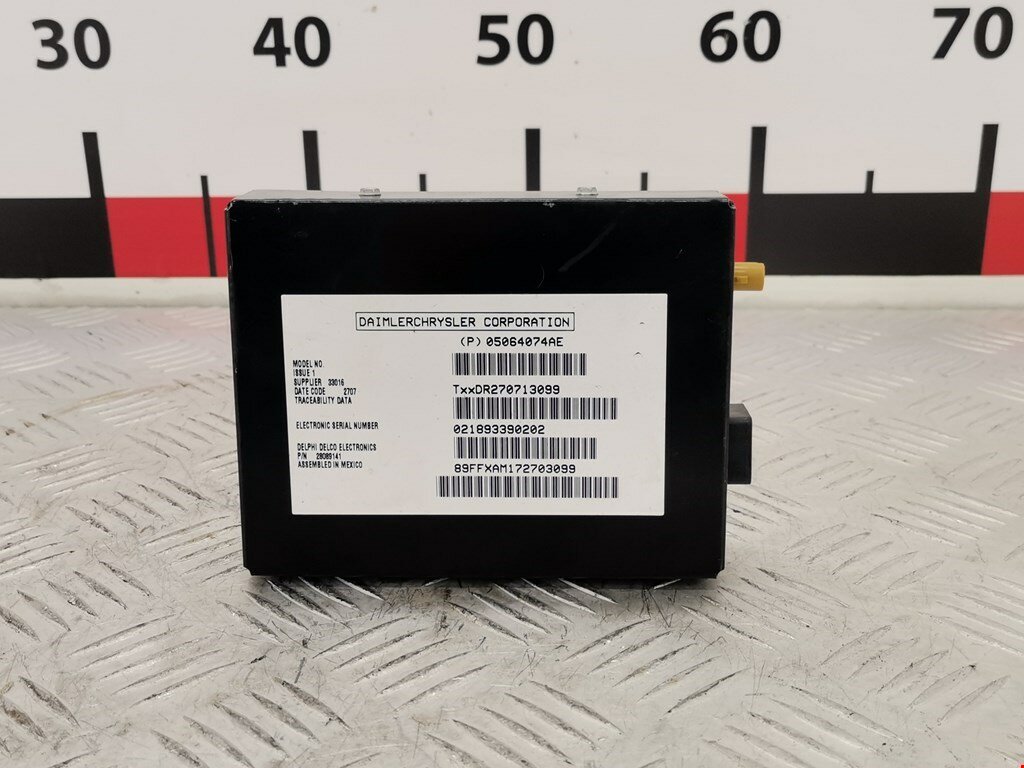 Блок комфорта Chrysler Pacifica 1 05064074AE арт. 1075361