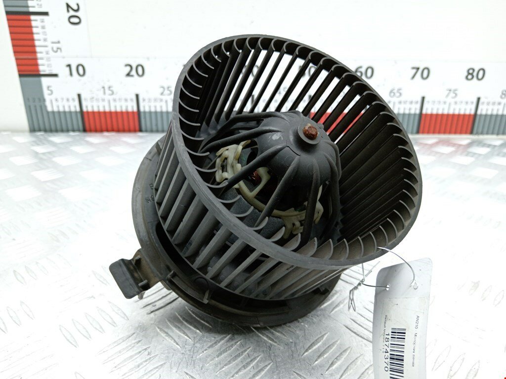 Моторчик печки (вентилятор отопителя) Renault Megane 2 7701056965 арт. 1874370