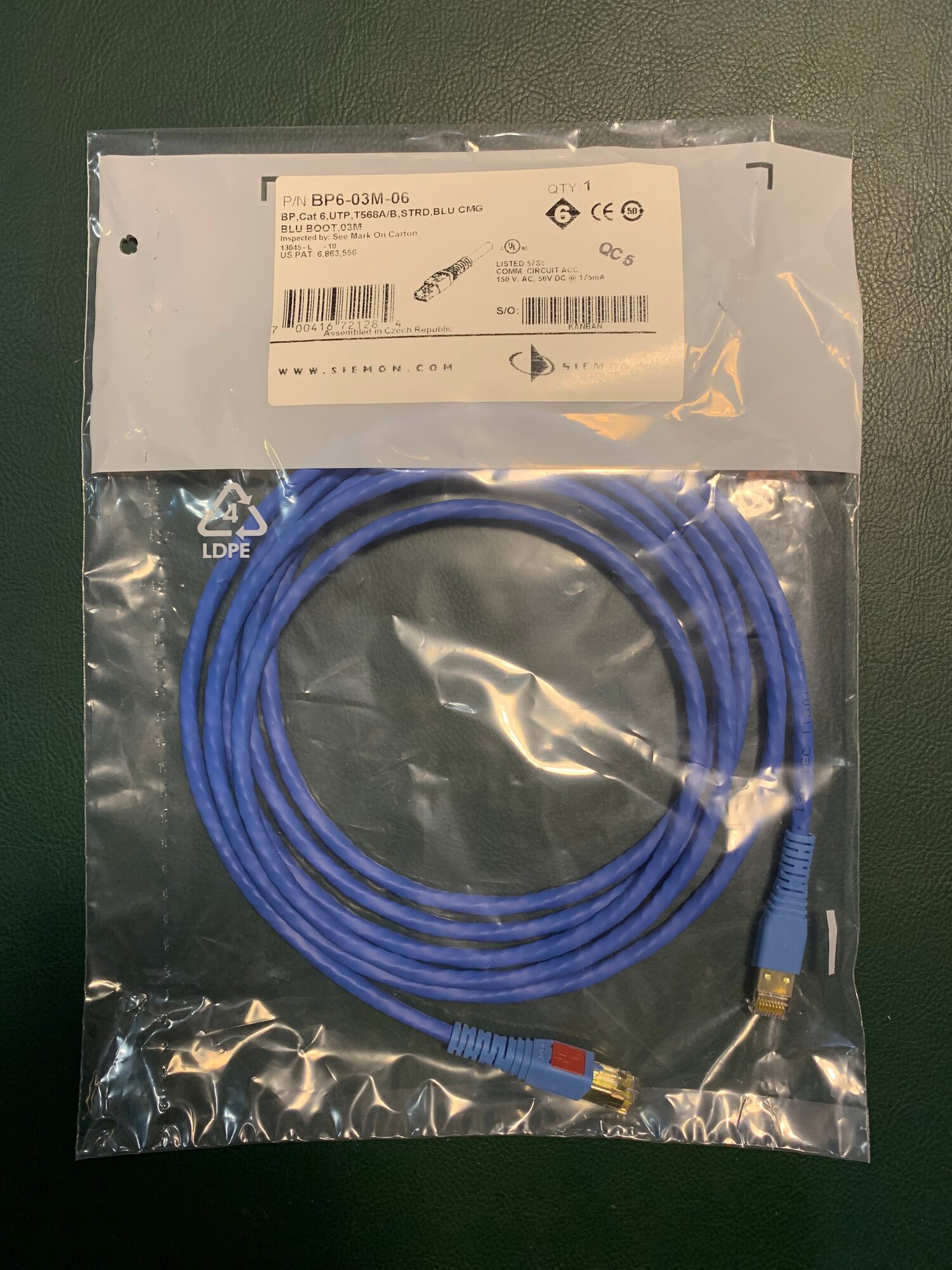 Шнур соединительный Siemon BP6-03M-06, Cat 6, UTP, 3 метра, синий, BladePatch