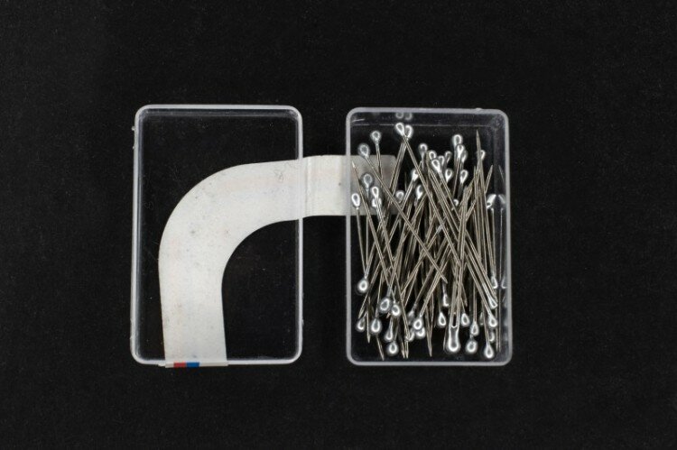 Булавки наметочные 2,5 см в контейнере, материал: металл + пластик, 1034-083, 1уп (50шт)