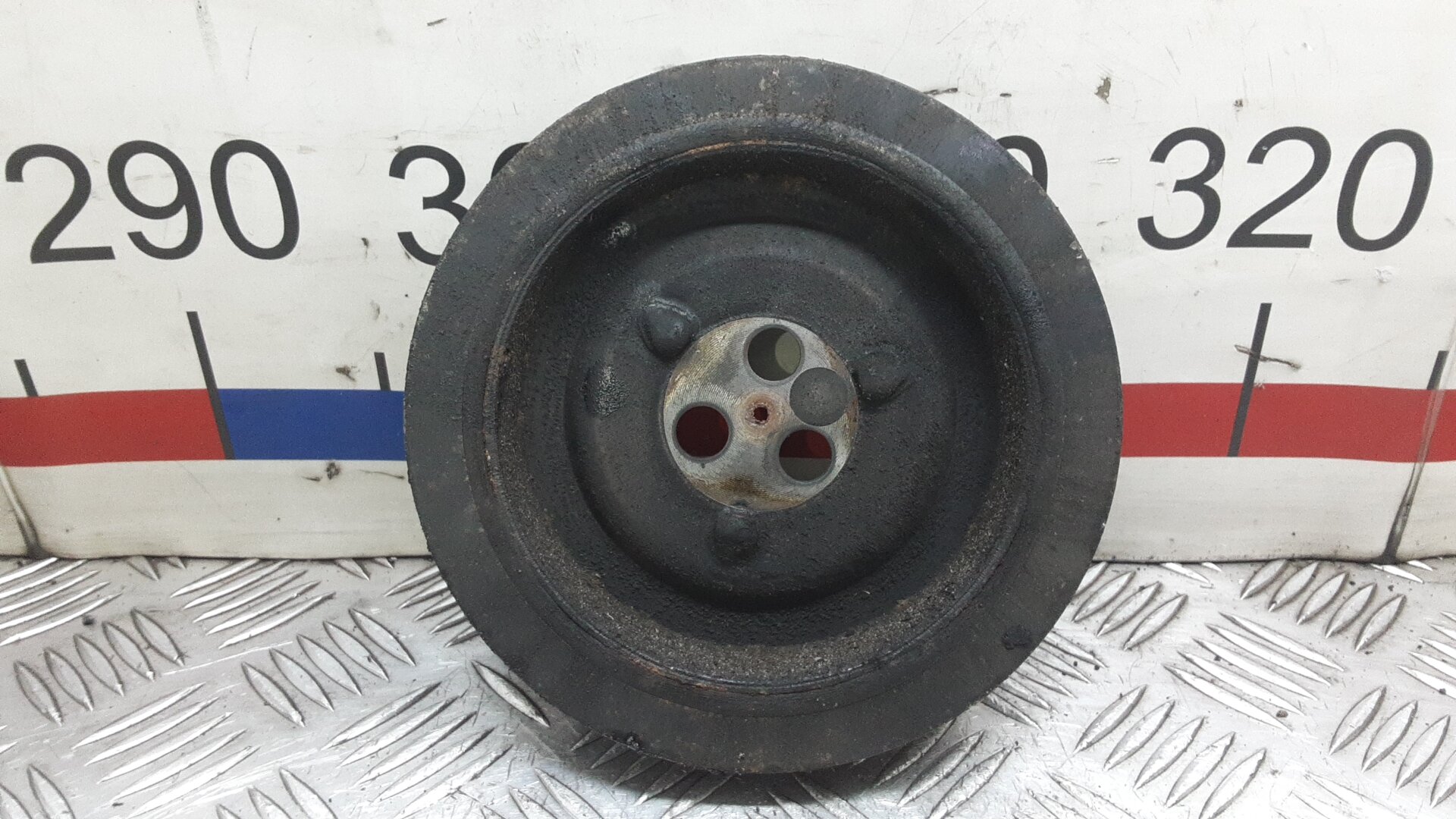 Шкив коленвала демпферный дизельный FORD TRANSIT 7